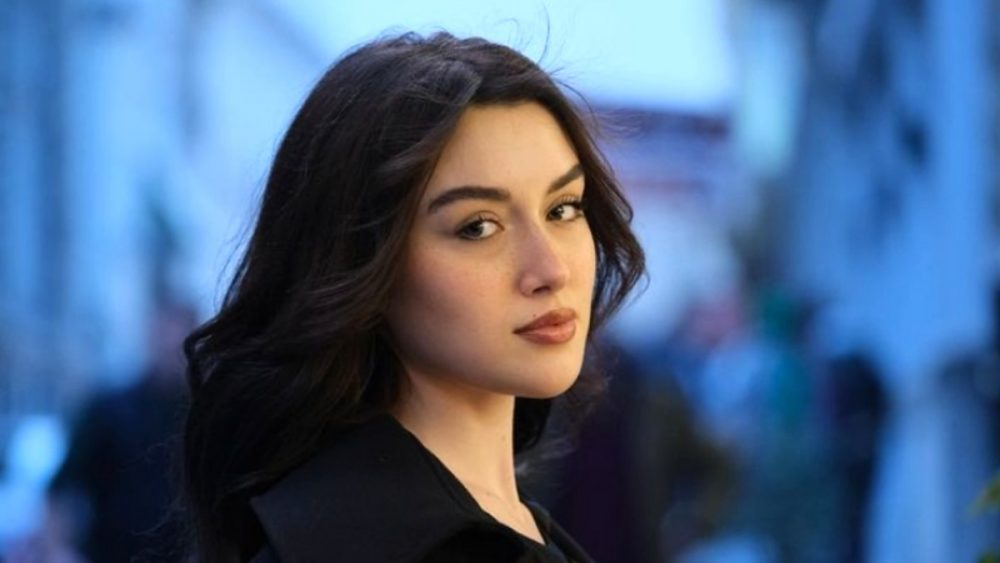 Джемре Арда и Али Ясин Озегемен в драме перевоплощения и опасных чувств | Турецкие Сериалы. Teammy